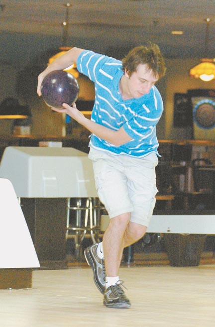 Elite lanes action: Top bowlers from Upper Peninsula, other areas ...